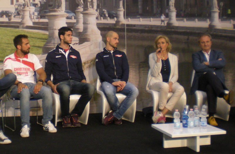 Sport e salute: la Tonazzo in fiera con Fidia Farmaceutici - Pallavolo ...
